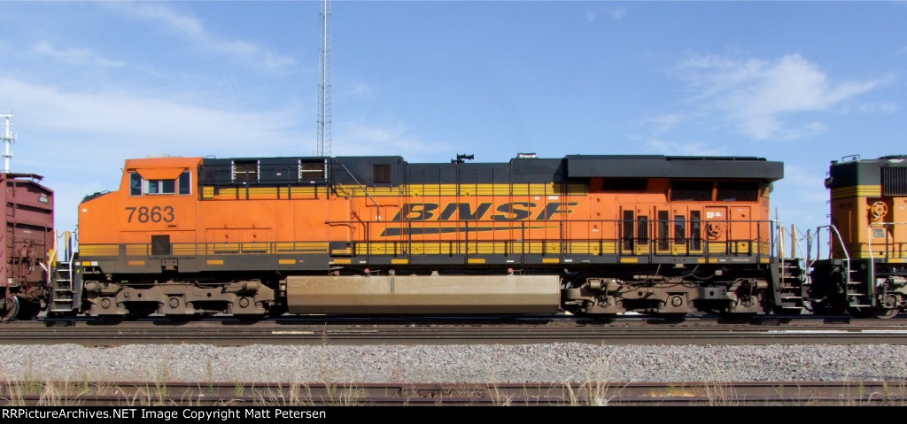 BNSF 7863